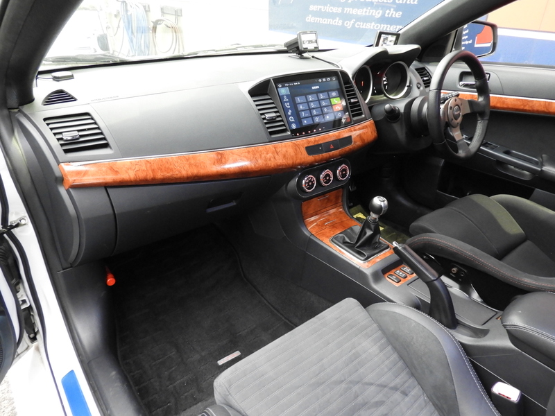 三菱 ランサーエボリューション 2.0 GSR X 4WD | GARAGE-R